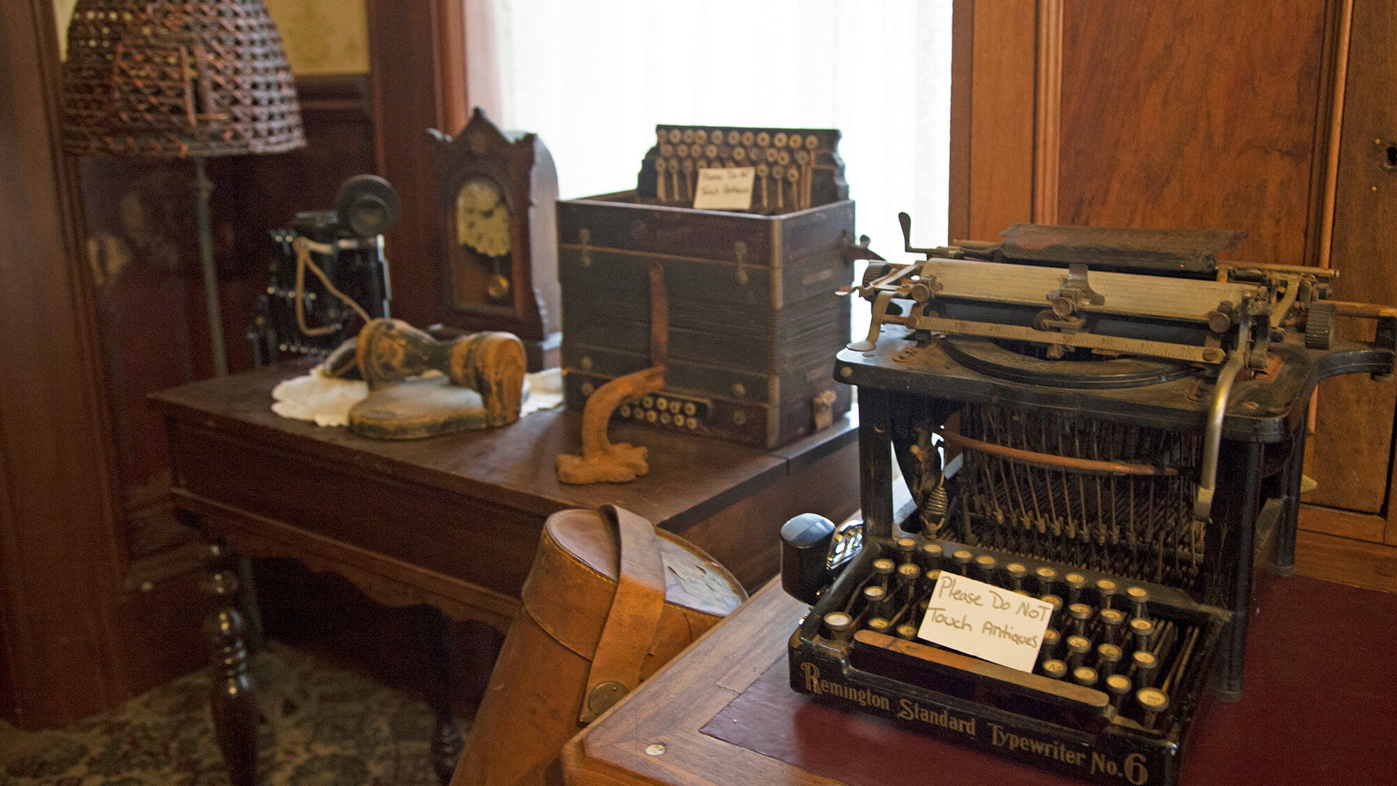 Mackay Mansion Museum | Virginia City | Haunted Mackay Manor