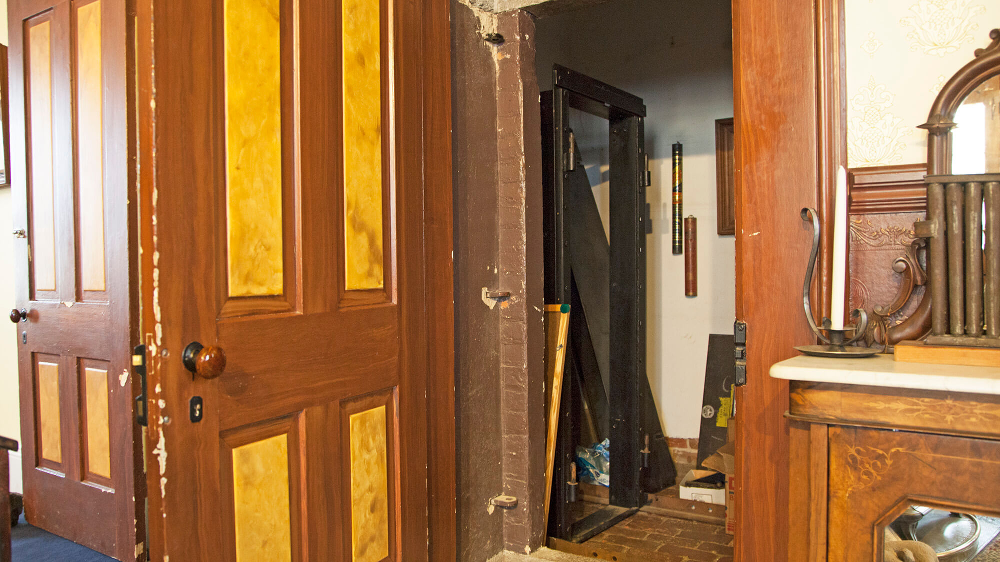 Mackay Mansion Museum | Virginia City | Haunted Mackay Manor