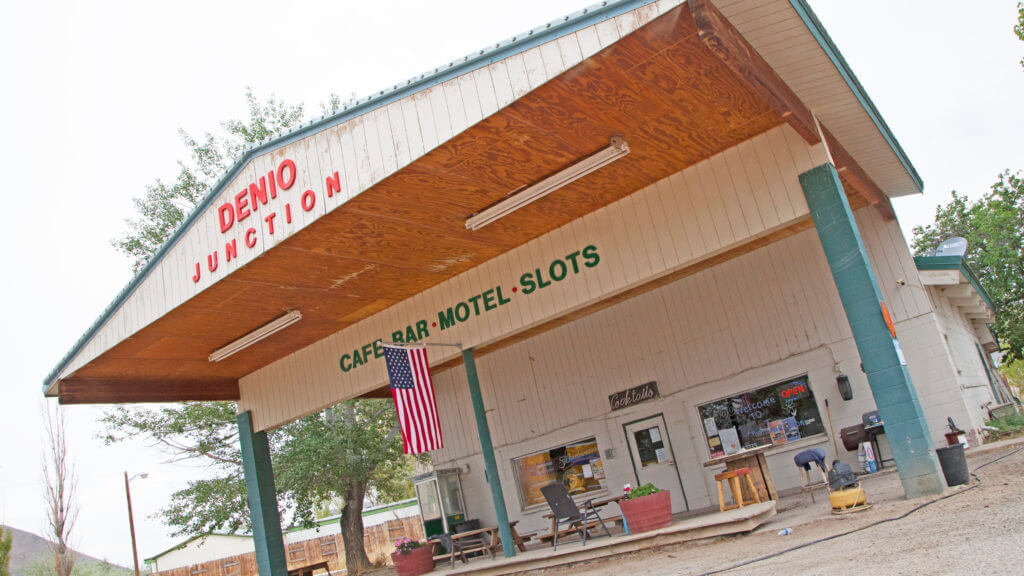 Alien Research Center | Gift Shop | See Them Aliens