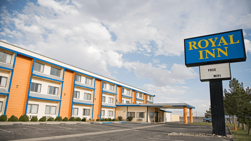 Peppermill Hotel Casino | West Wendover Hotels | Travel Nevada