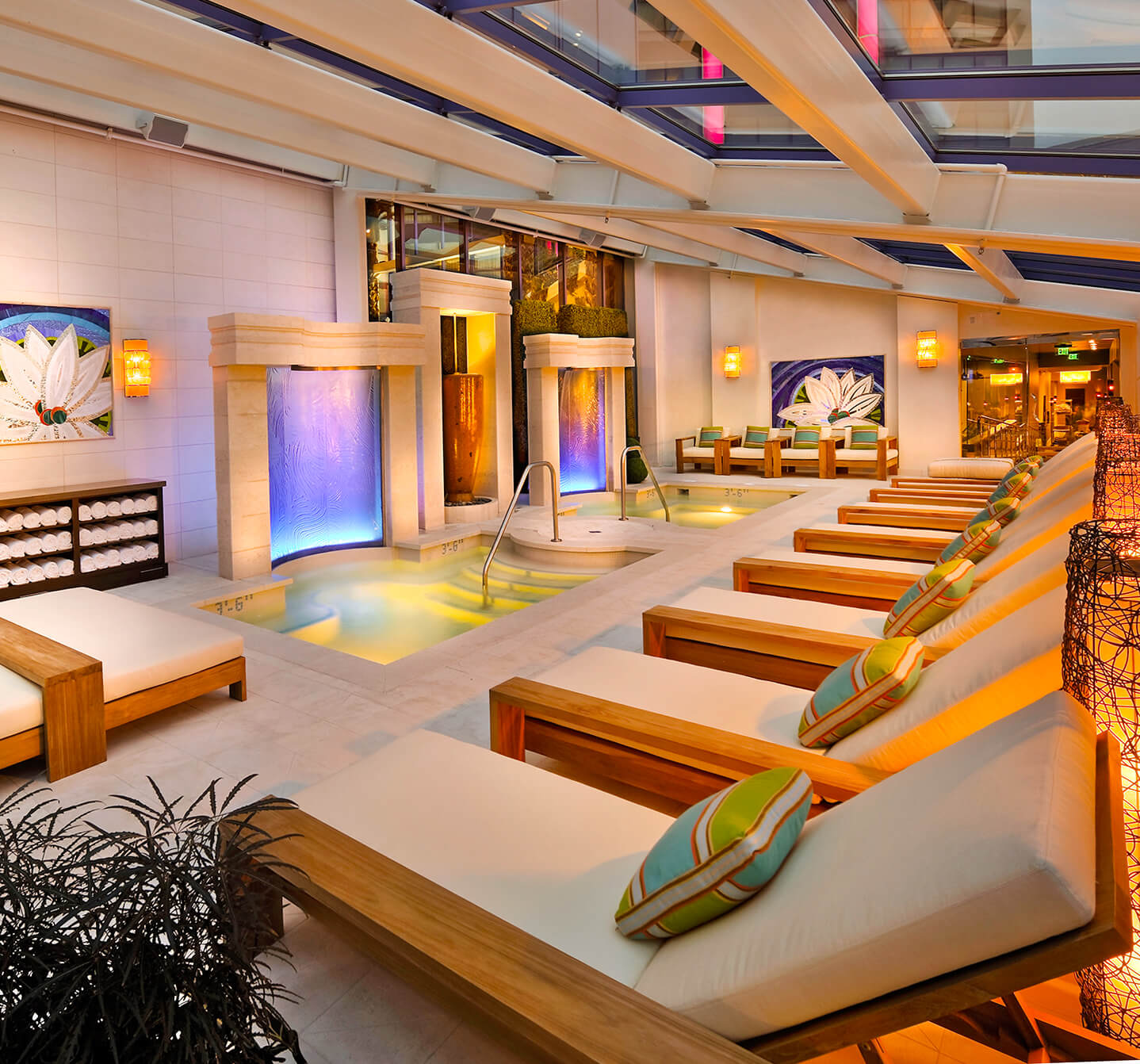 Scenic Drives in Nevada | Silver State Spas | Nevada Walking Tours