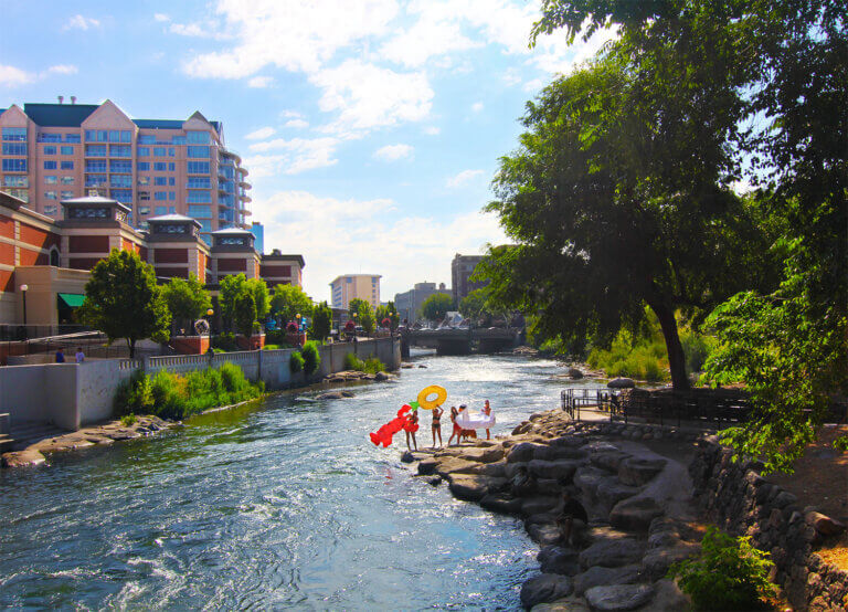 Reno | Reno Hotels & Casinos, Reno Airport, Restaurants & Things to Do