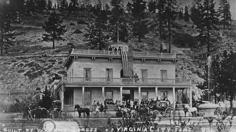 Bowers Mansion | Historical Site | Bowers Mansion Pool