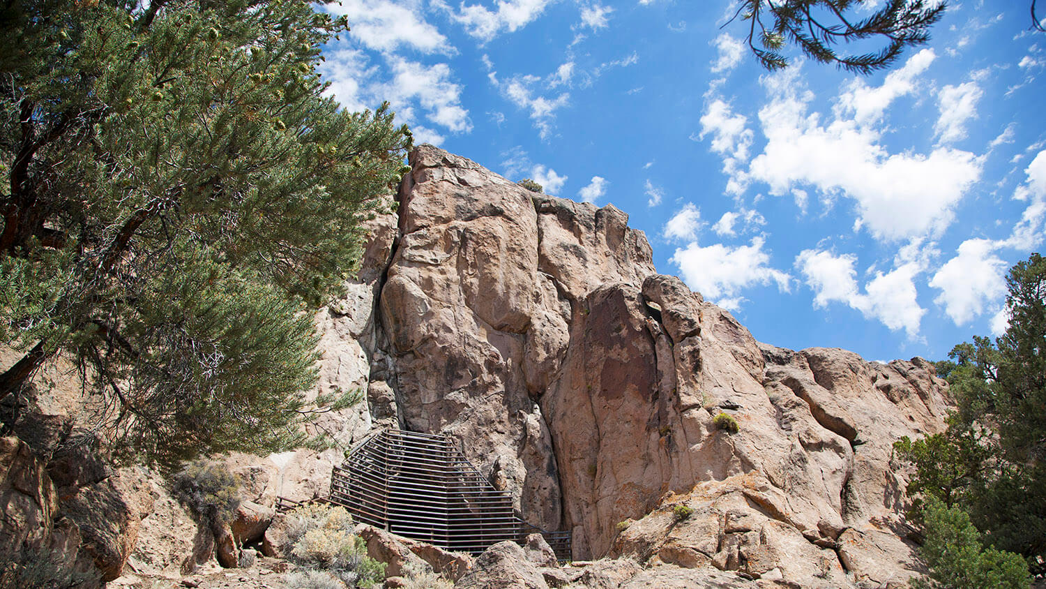 10 Reasons to Visit the Small Town of Austin, Nevada