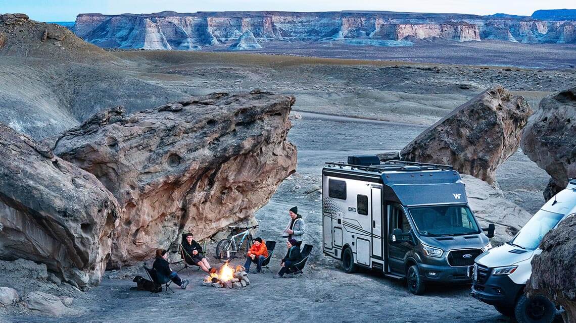 Blacksford RV Rentals | Rent an RV in Las Vegas | NV Road Trip